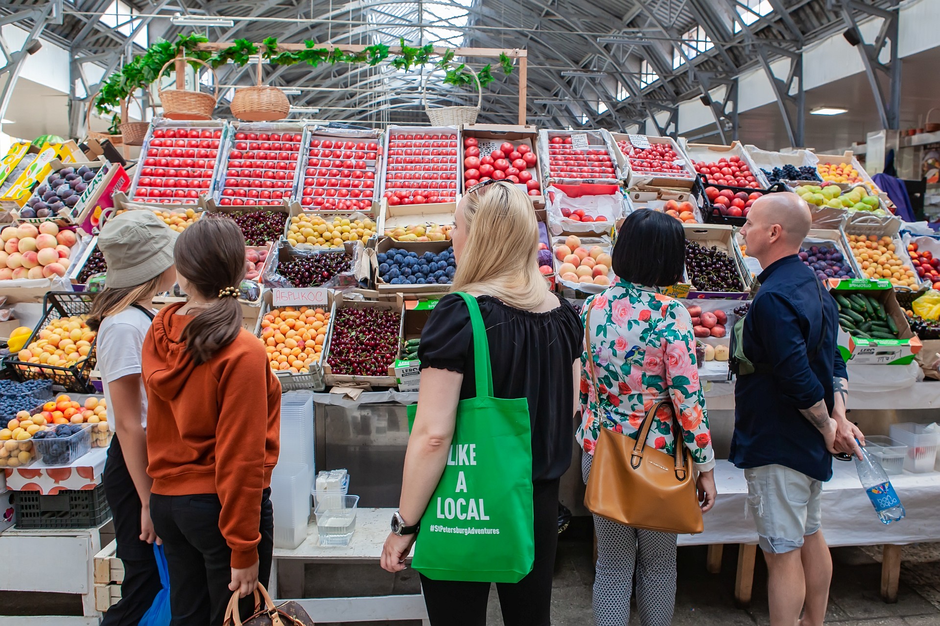 Dinner with traditional Moldovan family. Visit a Moldovan food market ...